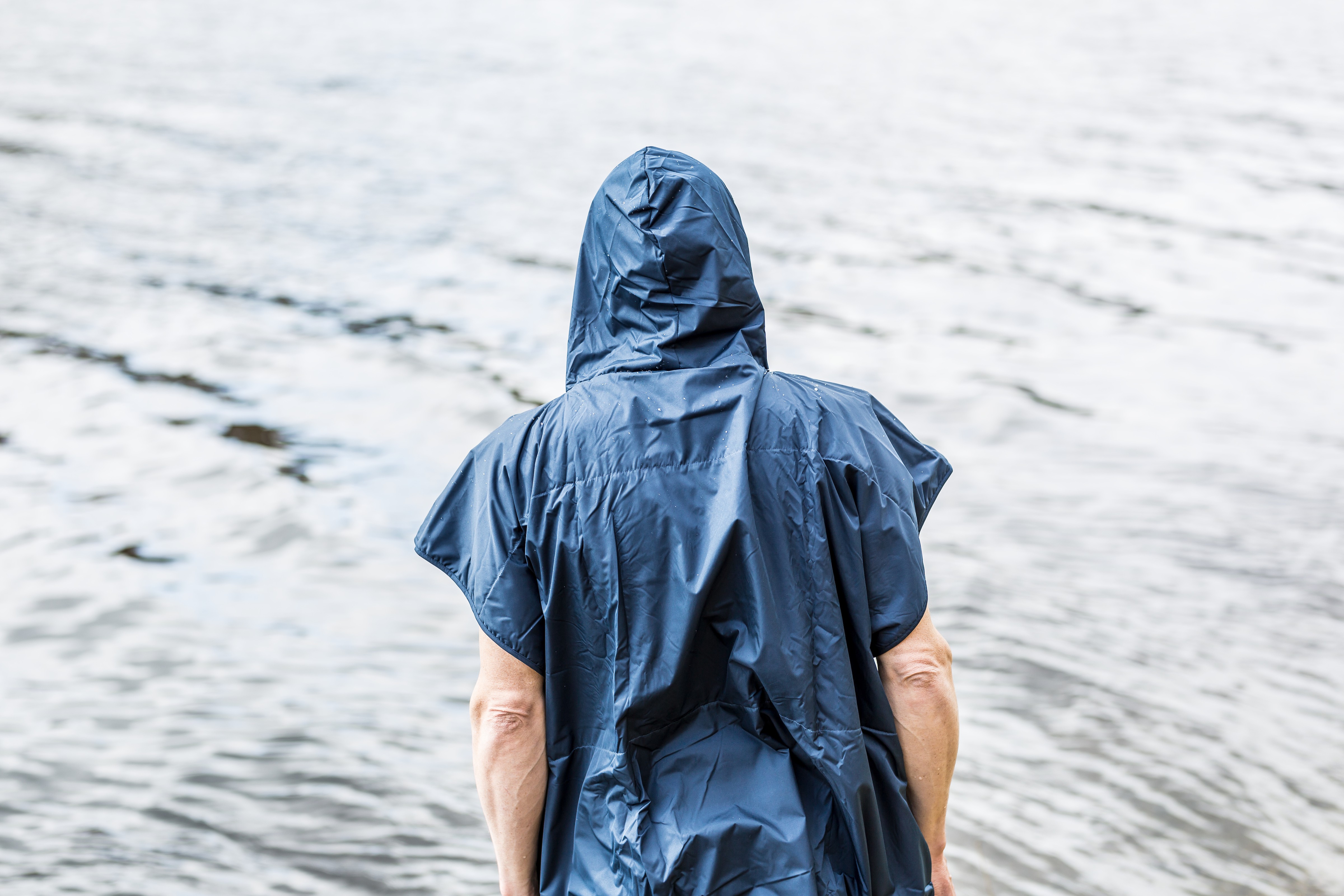 Szlafrok - peleryna Trekmates Switch Robe - Sklep górski Paker.pl